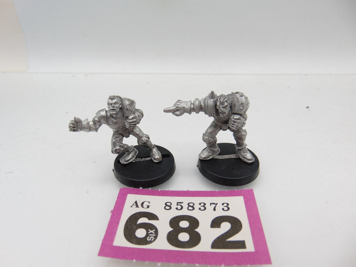 Human Chucker / Thrower & Catcher – The Troll Trader