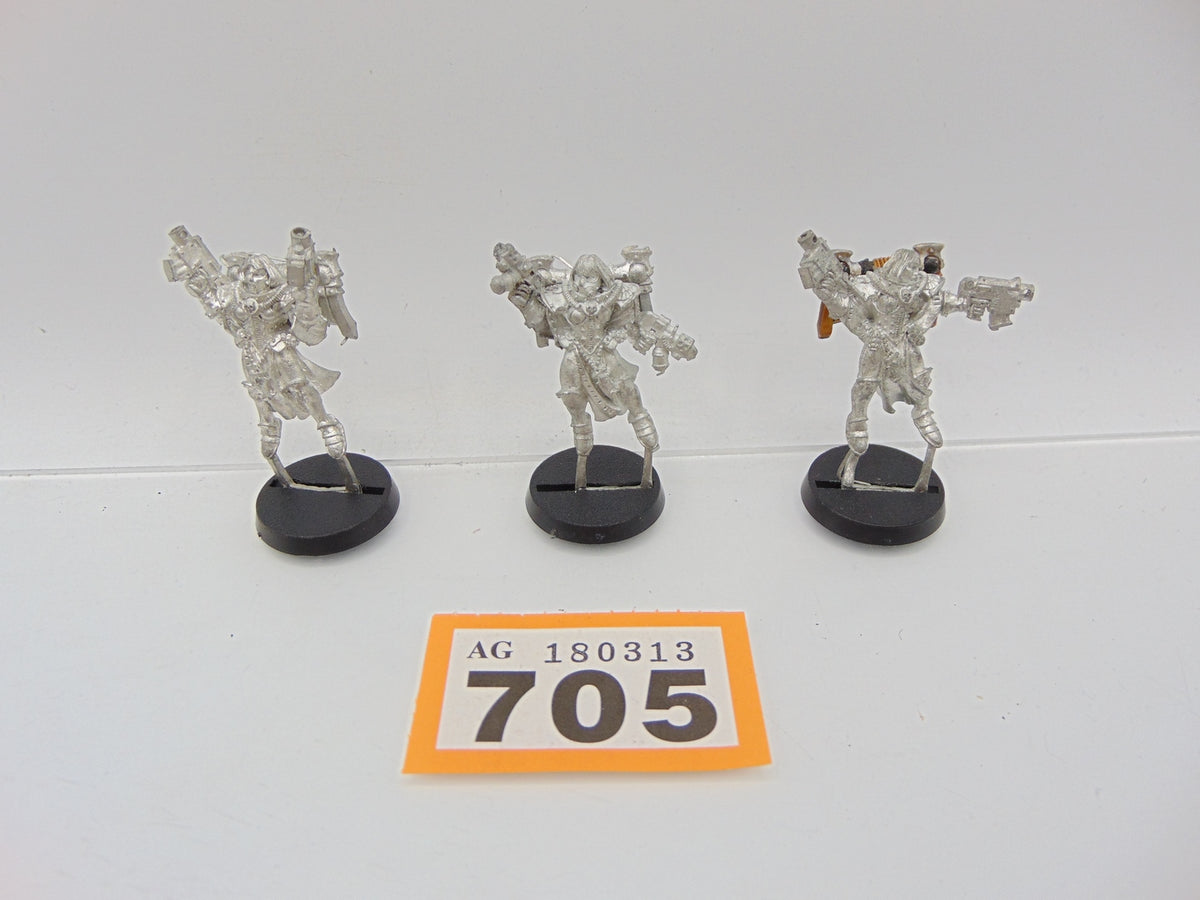 Seraphim – The Troll Trader