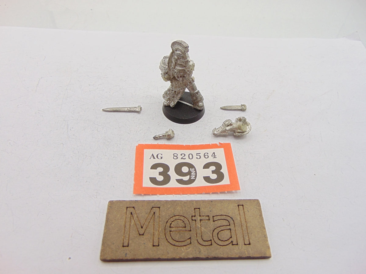 Ultramarines Blades of Ultramar Honour Guard Chapter Champion – The ...