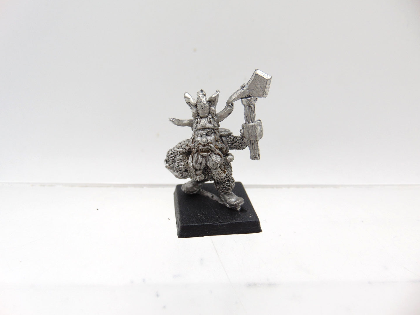 DRAG3 Green Dragon Dwarf Treasure Hunter – The Troll Trader