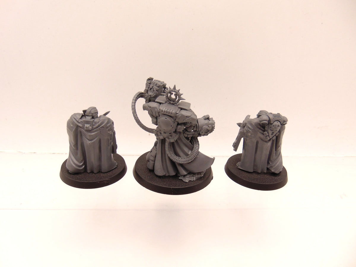 Marneus Calgar & Victrix Honour Guard – The Troll Trader
